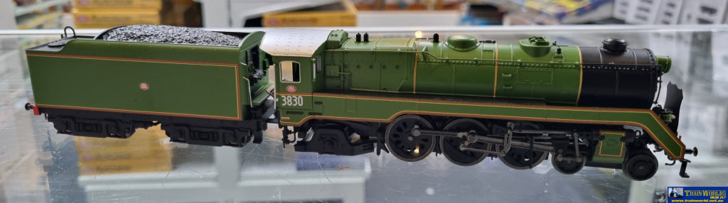ARM-87005 ARM C38-Class 4-6-2 NSWGR #3830 Green Non Streamlined DCC-Re ...